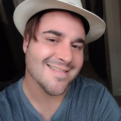 Christopher Falcon's Instagram, Twitter & Facebook on IDCrawl