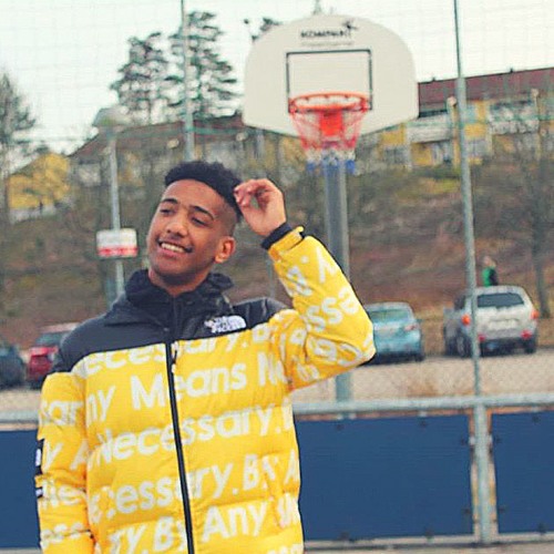 Stream Rayan - Don't Come Too Close (Feat. Torpenberg) by Maximus Fey ...