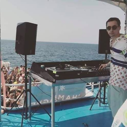 Stream DJ Okapi & DJ Dusty Fingers by Le Mellotron | Listen online for ...