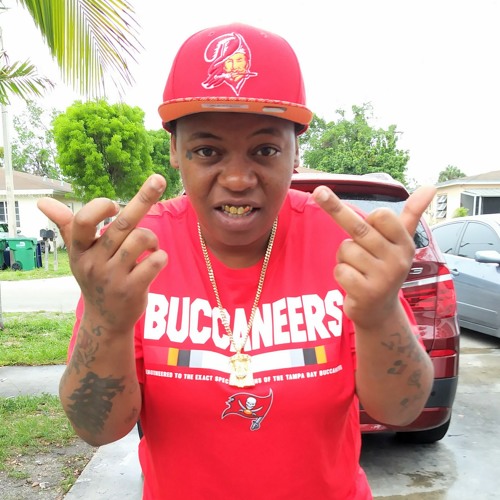 Stream DJ SLUSH TRACK LETS DANCE by Tatianna Forbes | Listen online for ...