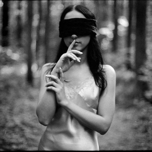 Stream The Garden of Blindfold (2015？) by Songs without Place to Go | Listen online for free on ...