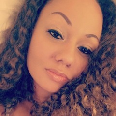 Lynette Moore's Instagram, Twitter & Facebook on IDCrawl