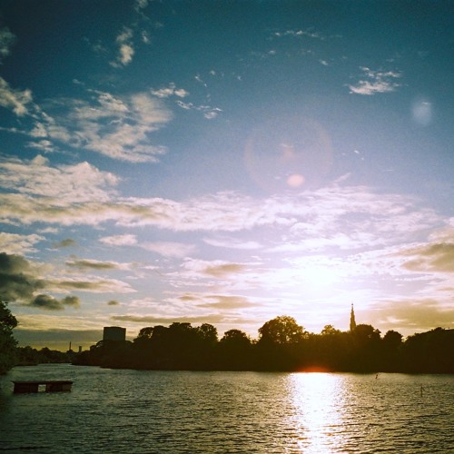 Stream En Huskeseddel (Akustisk Version) by Jamie Kee | Listen online ...