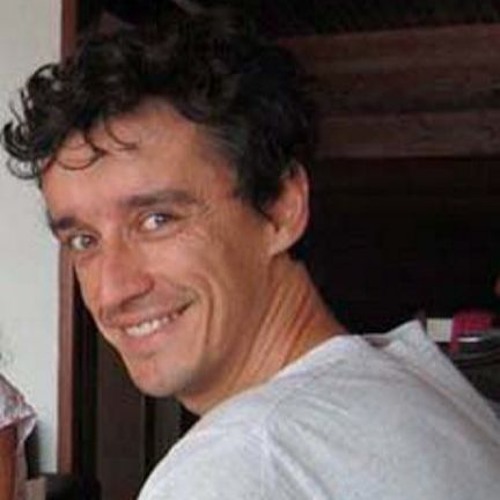 Stream episode PRÉSENTATION RAPHAEL HANNON by Raphael Hannon podcast ...