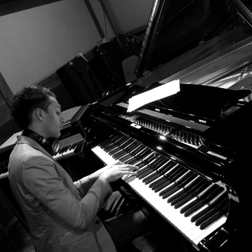 Stream Three Days - nov 2009 by Aaron Blakey | Listen online for free ...