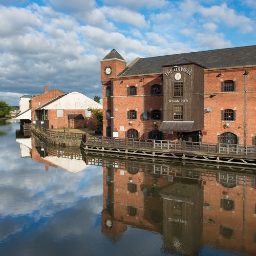 Stream Blucket List by JT | Listen online for free on SoundCloud