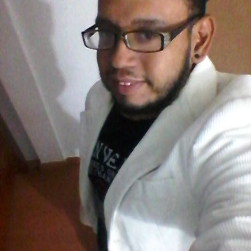 Stream Como Sera-Canta Angel "Angelo" Barrios by Angel Barrios | Listen ...