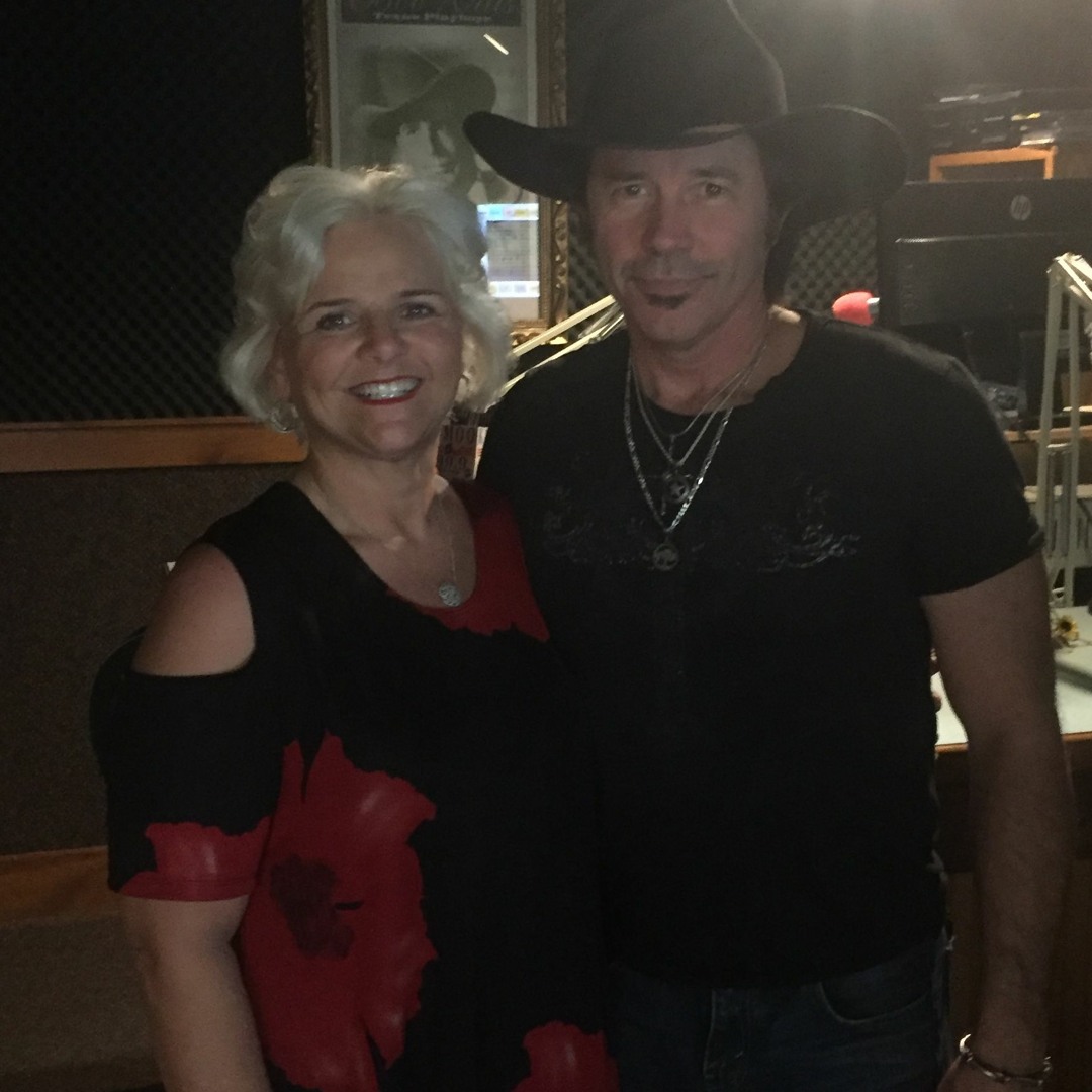 Stream Derryl Perry Interview by 99.9 KMOO | Listen online for free on ...