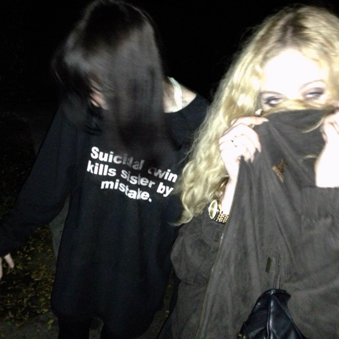 Stream Crystal Castles - Alice Practice [Sidewalks and Skeletons REMIX ...