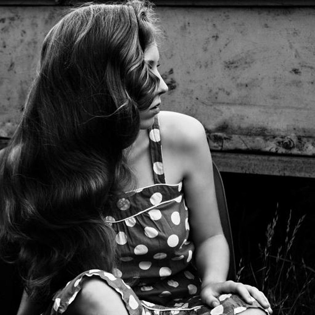 Stream Lady Weeping At The Crossroads cover (Carla Bruni cover) by ...