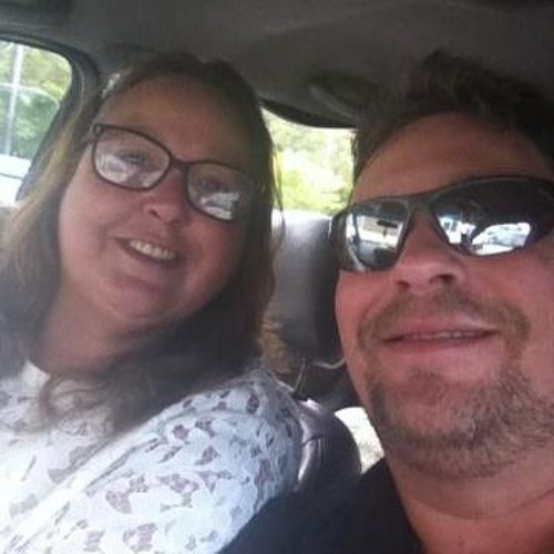 Stream Becky and Ronnie keeping it "light" yet real by Becky Haines 1 ...