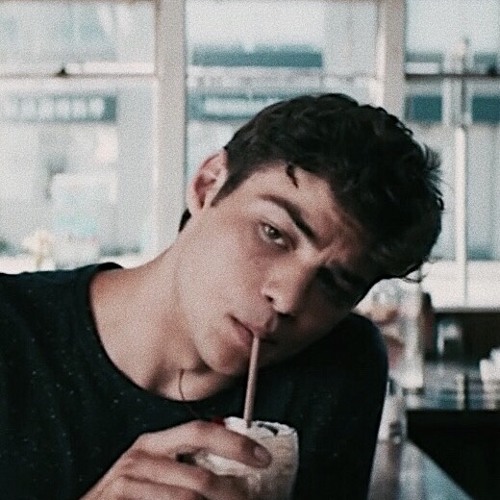 Stream wrist - kurt galang by Clarissa Capistrano | Listen online for free on SoundCloud