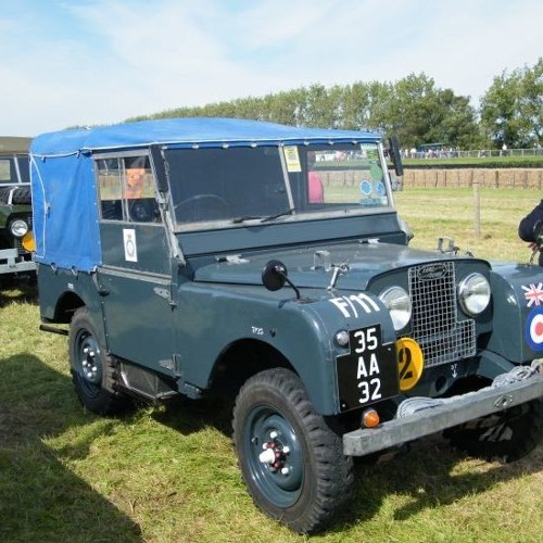Stream Wings and Wheels 2018 - Interview With Land Rover Series 1 ...