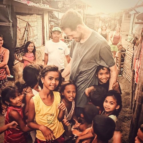 Stream PRACTICA EL EVANGELIO - Johnny Barnreuther by Centro de Vida ...