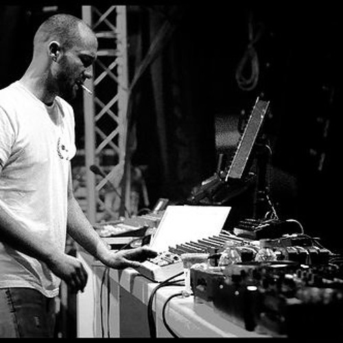 Stream Paul Kalkbrenner - live @ Systema, Toronto - Nov 11, 2006 by ...