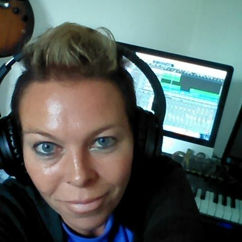 Stream Lisa Marie Lyle - Sirens (Mastered) by Lisa-marie Lyle | Listen ...