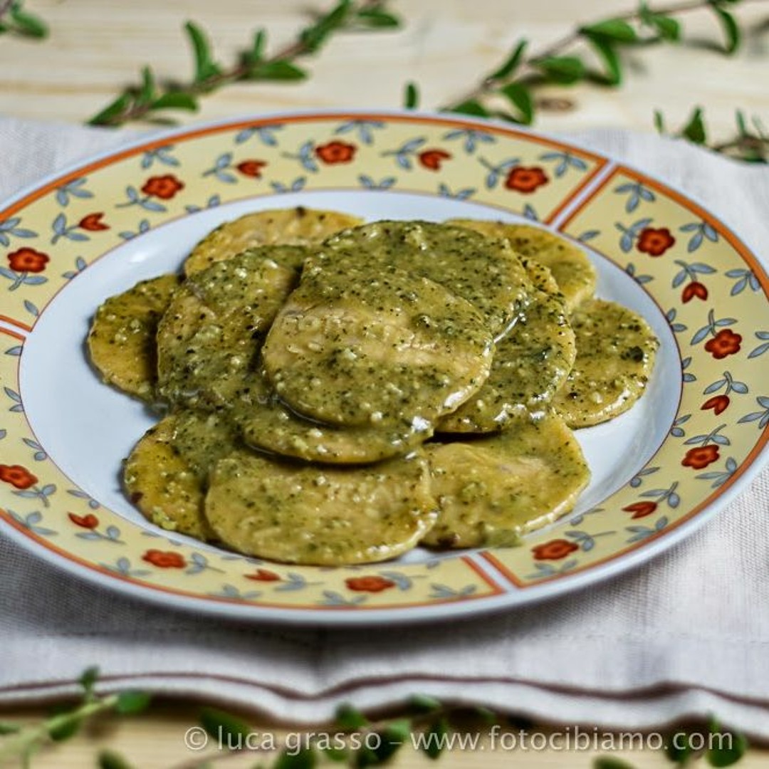 Stream La ricetta dei Corzetti raccontata dal presidente della proloco ...