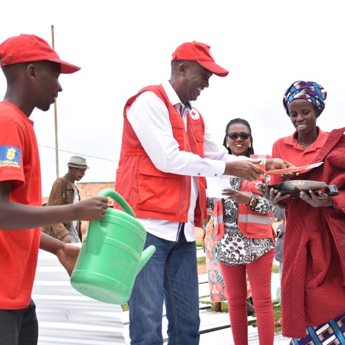 Stream Croix-Rouge y'u Rwanda yatabaye abahuye n'ibiza mu karere Ka ...