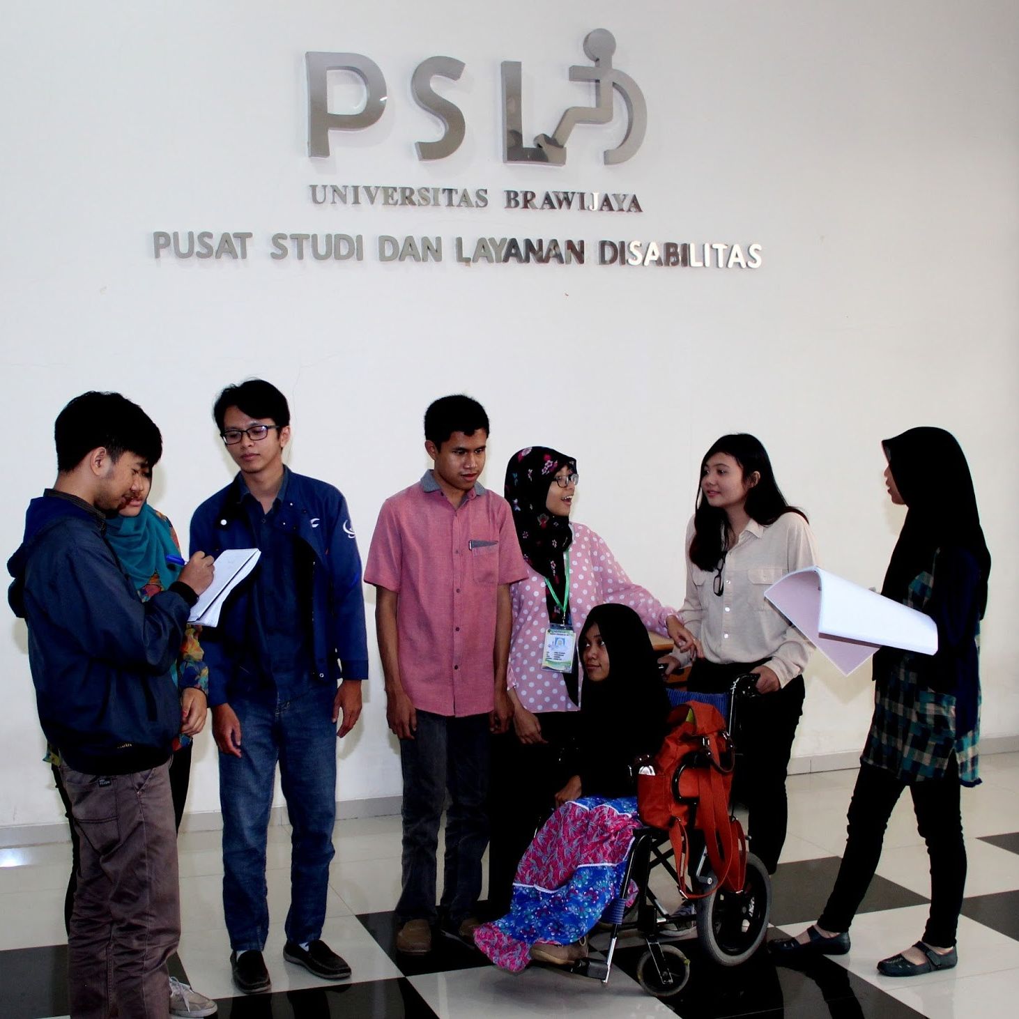 Talking Indonesia • A podcast on Spotify for Podcasters