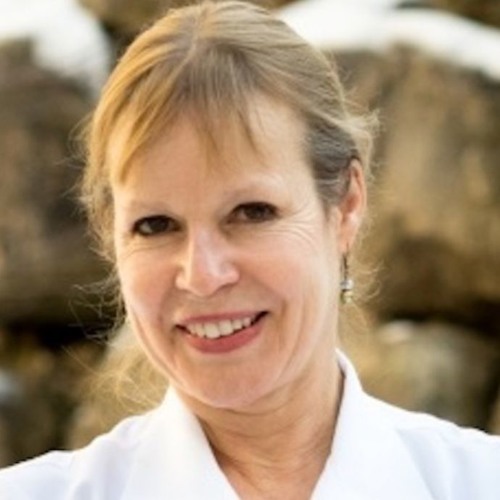 Stream Navigating the Treatment Landscape for Multiple Myeloma ...