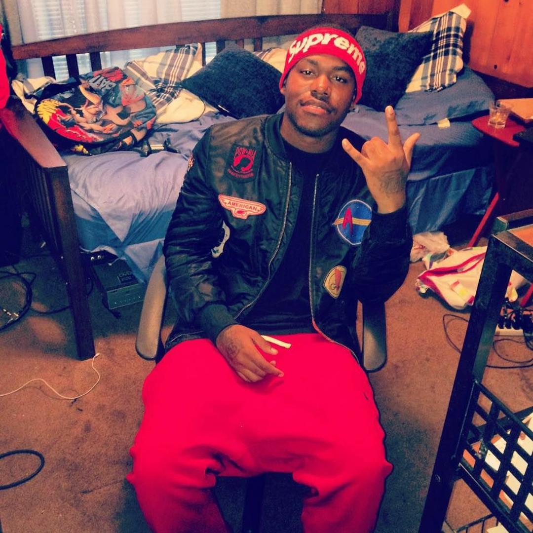 Stream KENNETH B Type x HOODS, WOODS, & RAILROADS by Major Musiq ...