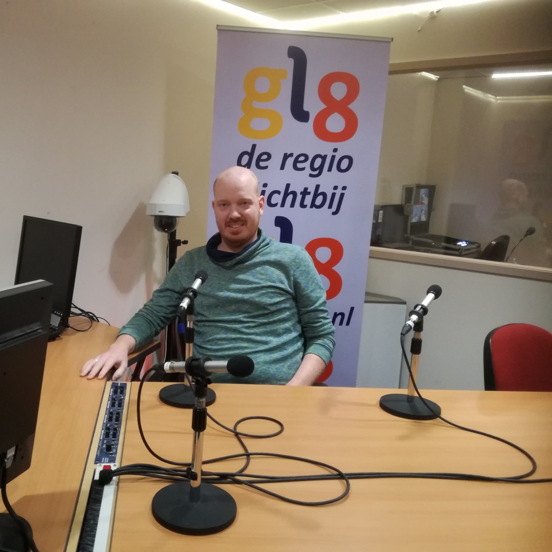 Stream Nieuw Raadslid Mook - Frank Dillerop by GL8 media | Listen ...