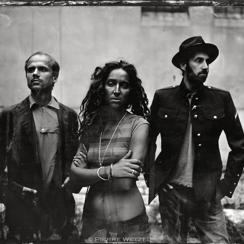 Stream Ua Tea | Listen to Under Aqua Three Echoes Arise / 1er album ...