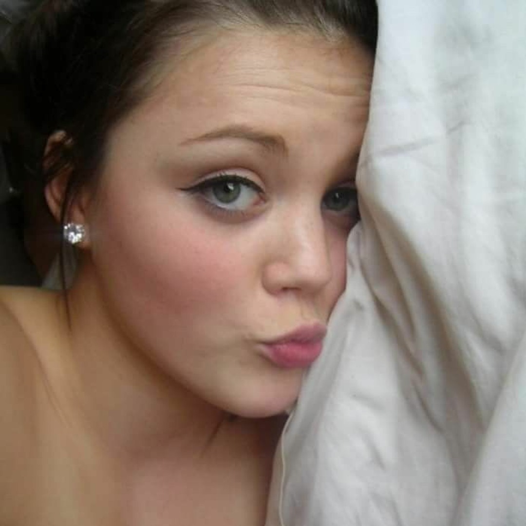 Stream River Lea - Adele Cover by Ashley Ellis Donaldson | Listen ...