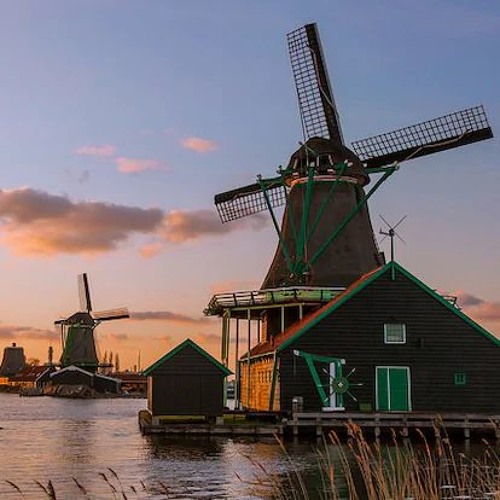 Traditional Dutch Music - Dutch Windmills - Listen to music