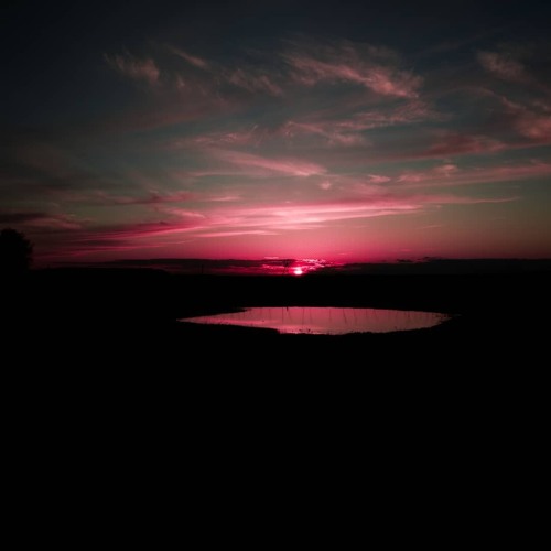 Stream DROELOE - Looking Back (SonoLA Remix) by SonoLA | Listen online ...