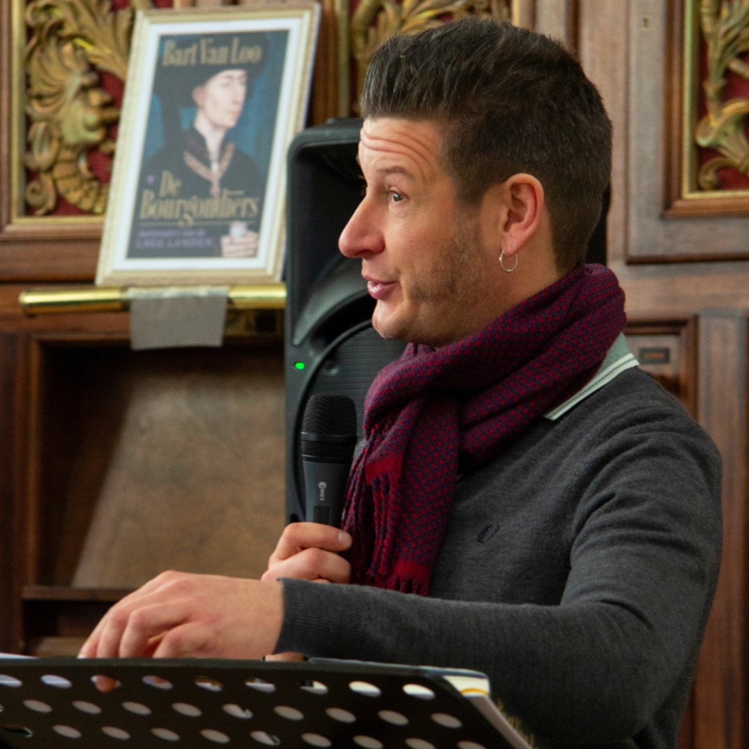 Stream Wouter Deprez over DE BOURGONDIËRS van Bart Van Loo by ...