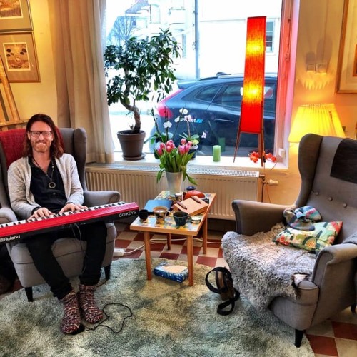 Listen to music albums featuring Vändpunkt Stilla gatan-Klas Parknäs är ...