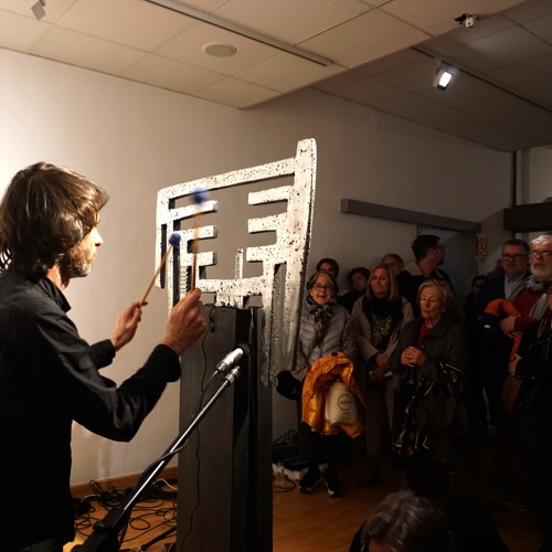 Stream Alex Tenas toca las Esculturas Sonoras de Josep Cerdá by Josep ...