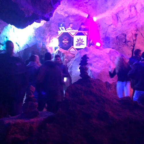 Stream Painting With Allen 2019 cave test by the unknown alien ...