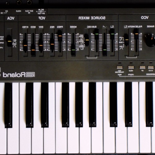 Listen to music albums featuring Revolutionary Blocks - SH101 (Original ...