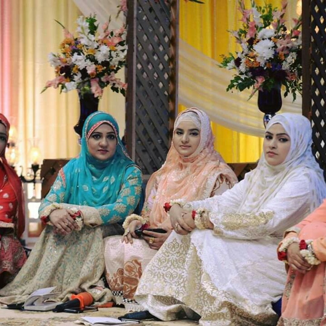 Stream Durood e Taaj sahib e taaj wo.. Noreen faaiz, Hooria faheem ...