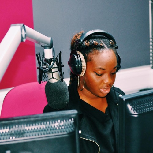 Stream episode REVULVA- Episode 1 Serena Williams, Kim K's nude selfies ...