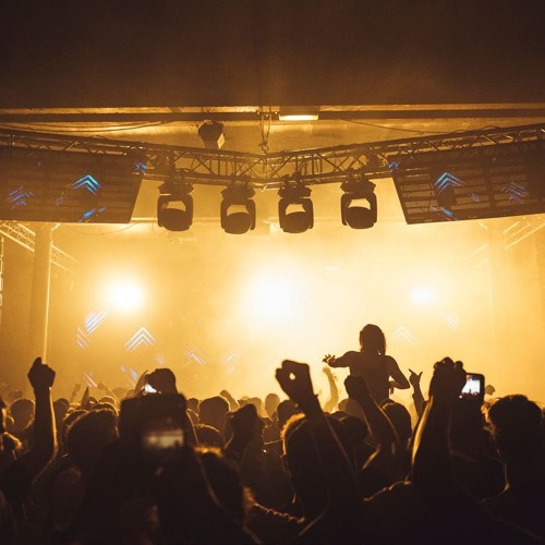 Listen to music albums featuring Rooler & Sefa - Survive The Street VS ...