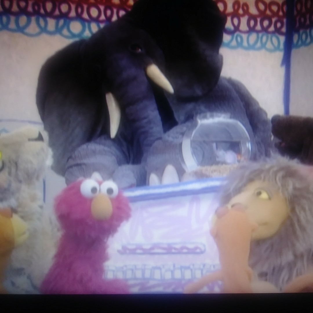 Stream Elmo's World: The Wild Animals Song (Autotune Remix) by Elmo's ...