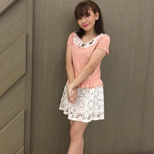 Stream 365 Araw ng Eroplanong Papel (MNL48 Alice) by ron gerard valero ...