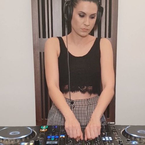 Stream BECKY SAIF - 20 MINUTE DARK & TECHY DNB MINI-MIX - 16TH APRIL ...