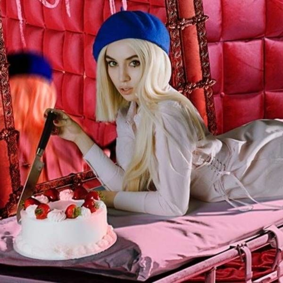 Stream Sweet But Psycho Vs Midnight City (Moshe Bareket Bootleg) (Free ...