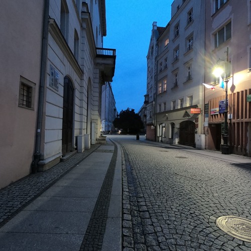 Stream Dźwiękowa Mapa Legnicy Rynek Wieczór by Dźwiękowa Mapa Legnicy ...