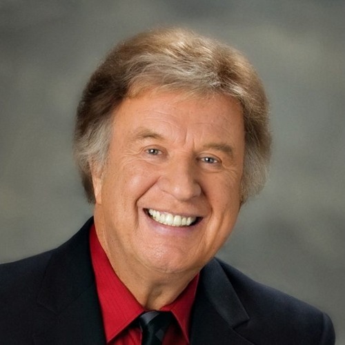 Stream Bill Gaither Interview by Gospel Radio Favorites | Listen online ...