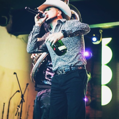 Stream Martin Castillo Ft. Banda Renovacion - El Rapido 09 (En Vivo) by ...