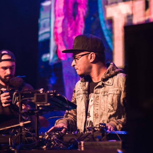 Stream Ryan the DJ throwback mix (04 08 19) by FreshBreakfast_ | Listen ...