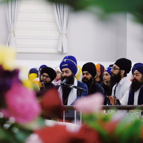 Stream Bibi Meera Kaur (Edmonton) - Dhin Raathee Aaradhahu Piyaaro ...