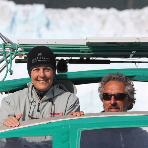 Listen to playlists featuring 🎙Claire Roberge & Guy Lavoie, du voilier ...