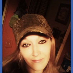 Ashley Dobbs's Instagram, Twitter & Facebook on IDCrawl