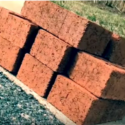 Stream Trapped In 12 Bricks by PaperPilot (now out of minutes, check ...